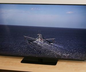 Samsung UN40H5003AF specs and prices, comparison with rivals.